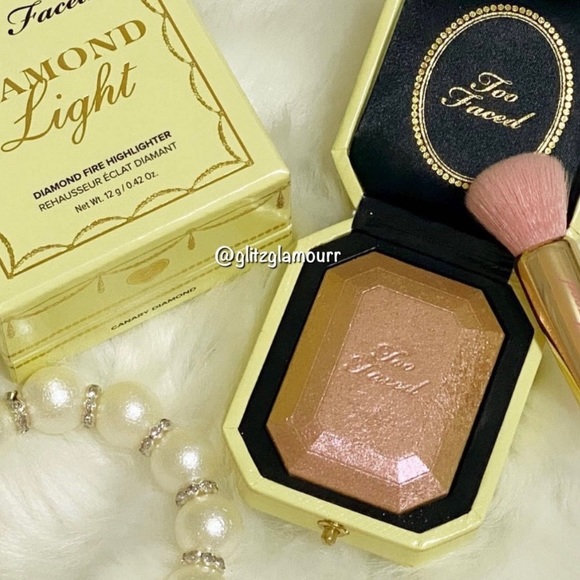 Too Faced | Makeup | Too Faced Diamond Light Highlighter | Poshmark